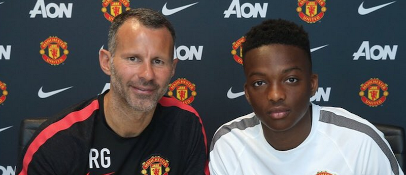 Matthew Willock signs new Manchester United contract - Man United News ...