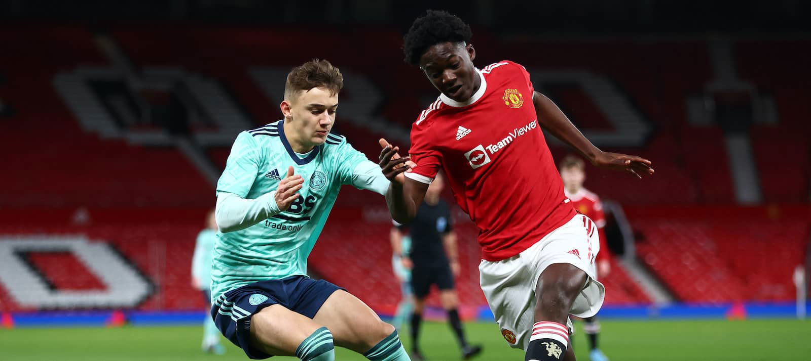Official: Kobbie Mainoo signs a new long-term deal with Manchester United - Man United News And ...