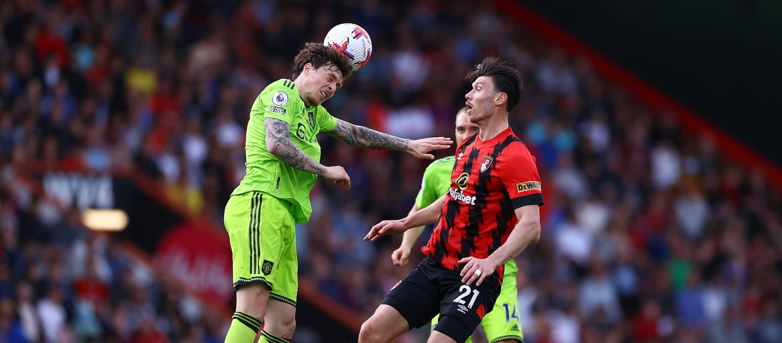 Victor Lindelof and Aaron Wan-Bissaka ensure Manchester United are one ...